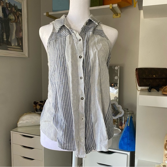 Universal Thread | Tops | Universal Thread Stripped Button Down Blouse | Poshmark
